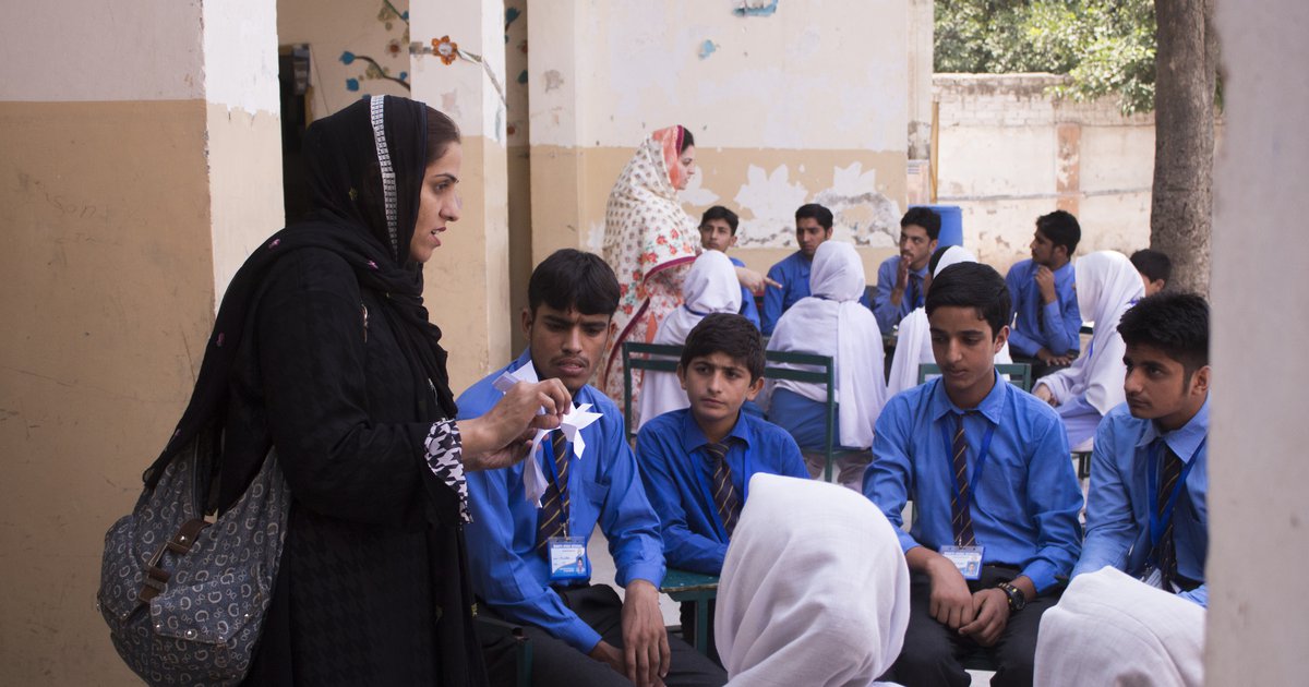 Preventing Violent Extremism — Peace Insight 2896